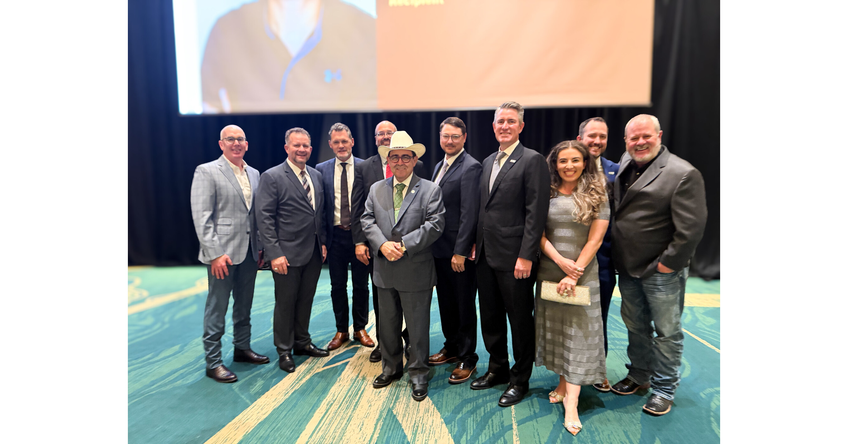 Texas Aggregates & Concrete Association Joins Governor Abbott at CIM ...