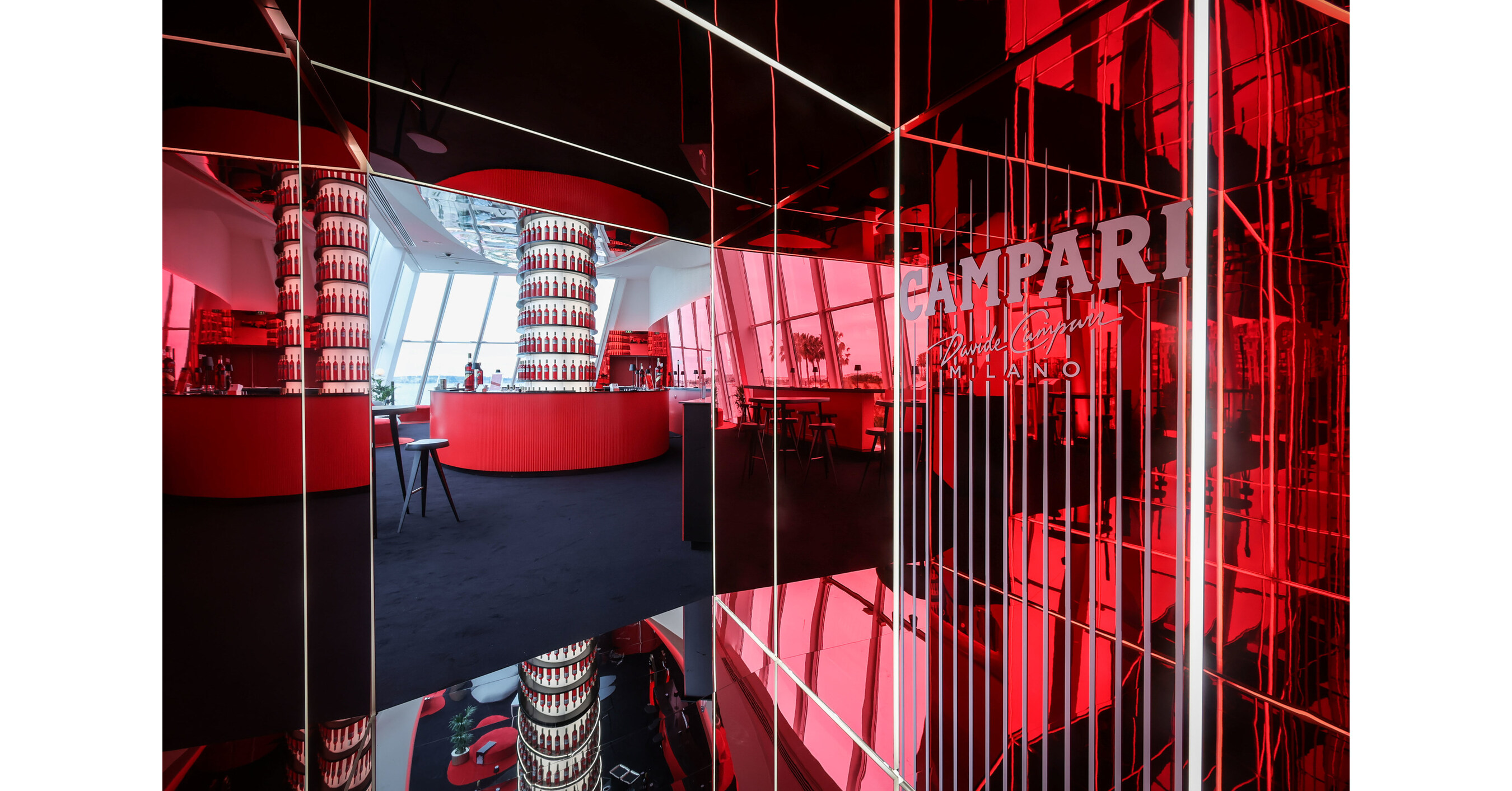 CAMPARI RETURNS TO CANNES TO CELEBRATE THE MOMENTS THAT DEFINE CINEMA