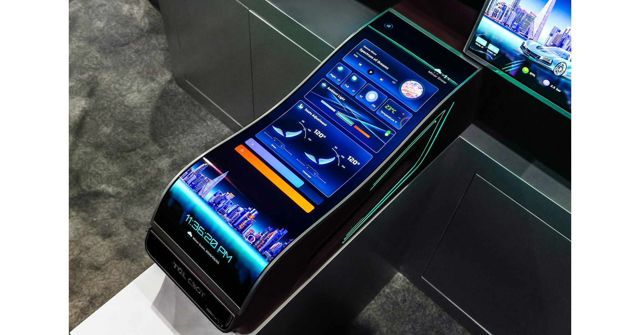 TCL CSOT Drives Limitless Future Mobility with Intelligent Cockpit ...