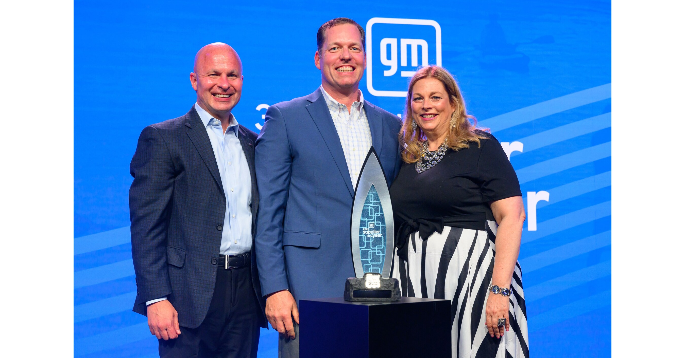 Bridgestone Recognized as 2025 Supplier of the Year by General Motors