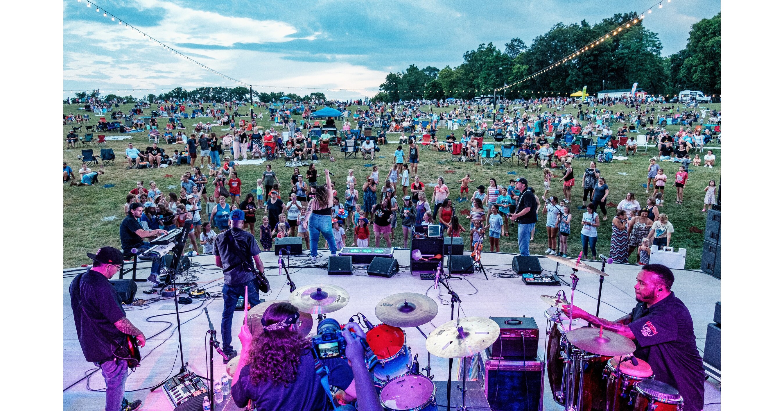 Levitt Family Foundation Launches "National Free Outdoor Concerts Month"