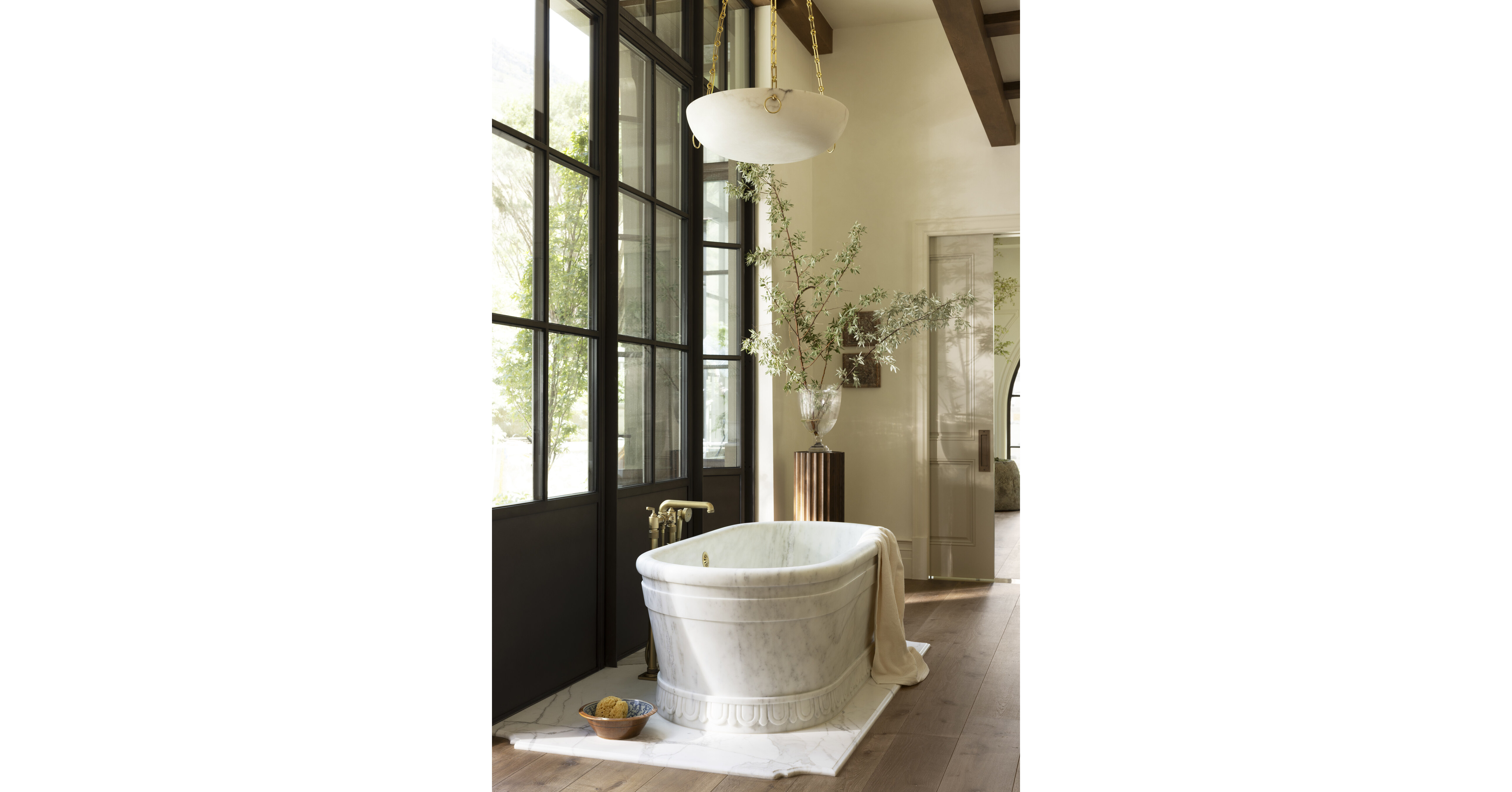 Studio McGee and Broadbent Architectural Studio Reveal Bespoke 25,000 ...