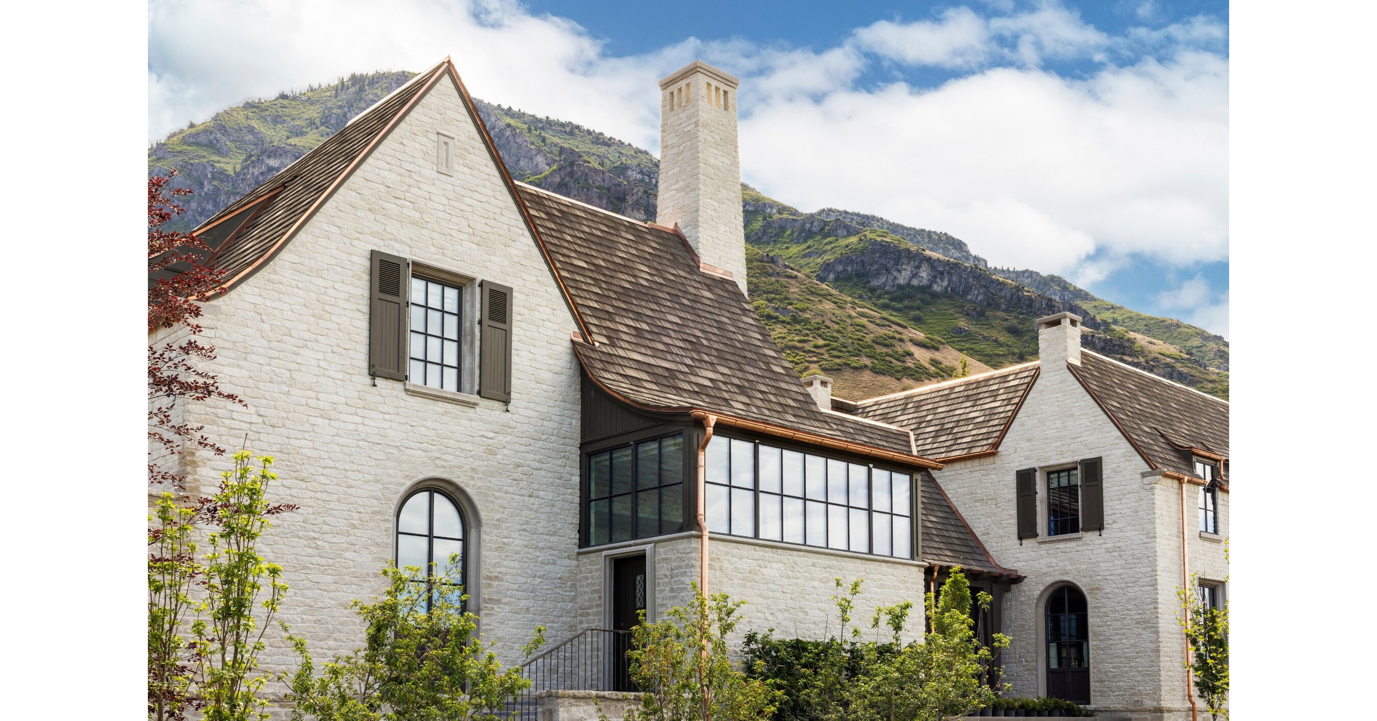 Studio McGee and Broadbent Architectural Studio Reveal Bespoke 25,000 ...