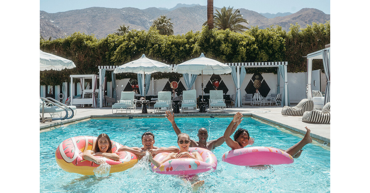 Palm Springs boutique hotels offer sizzling deals all summer long