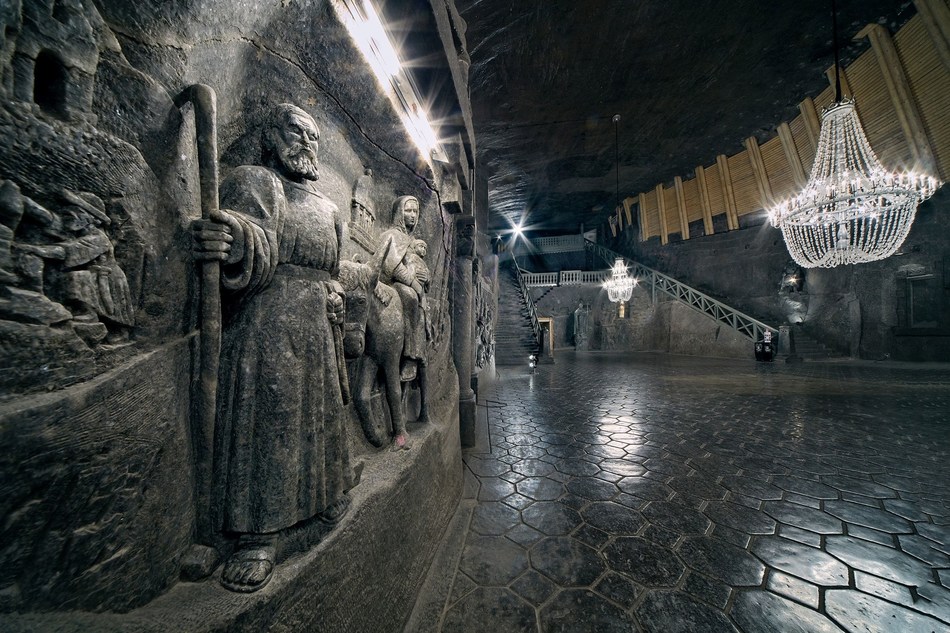 La mine de sel de Wieliczka attire un total record de 1,5 million de ...