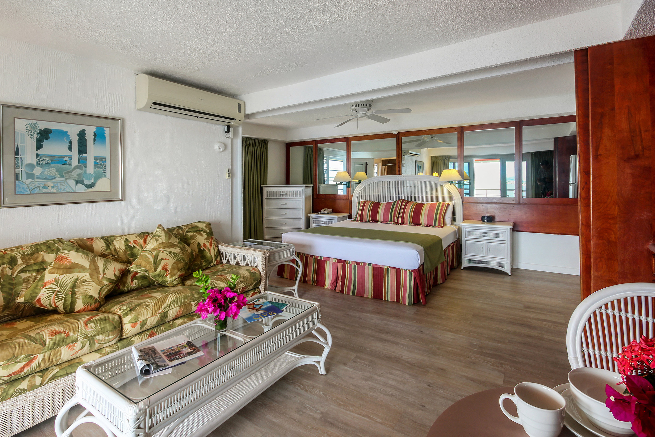 The Summit Resort Hotel Wins 2017 TripAdvisor Travelers' Choice Award ...