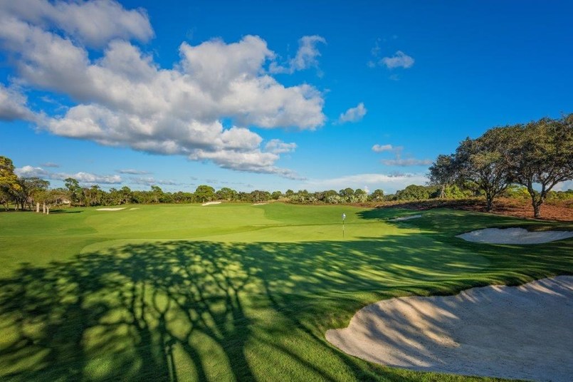 The Oaks Club Receives 'Distinguished Emerald' Honor Reflecting Its ...