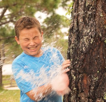 NSI International Introduces Water Wubble Water Balloon Balls