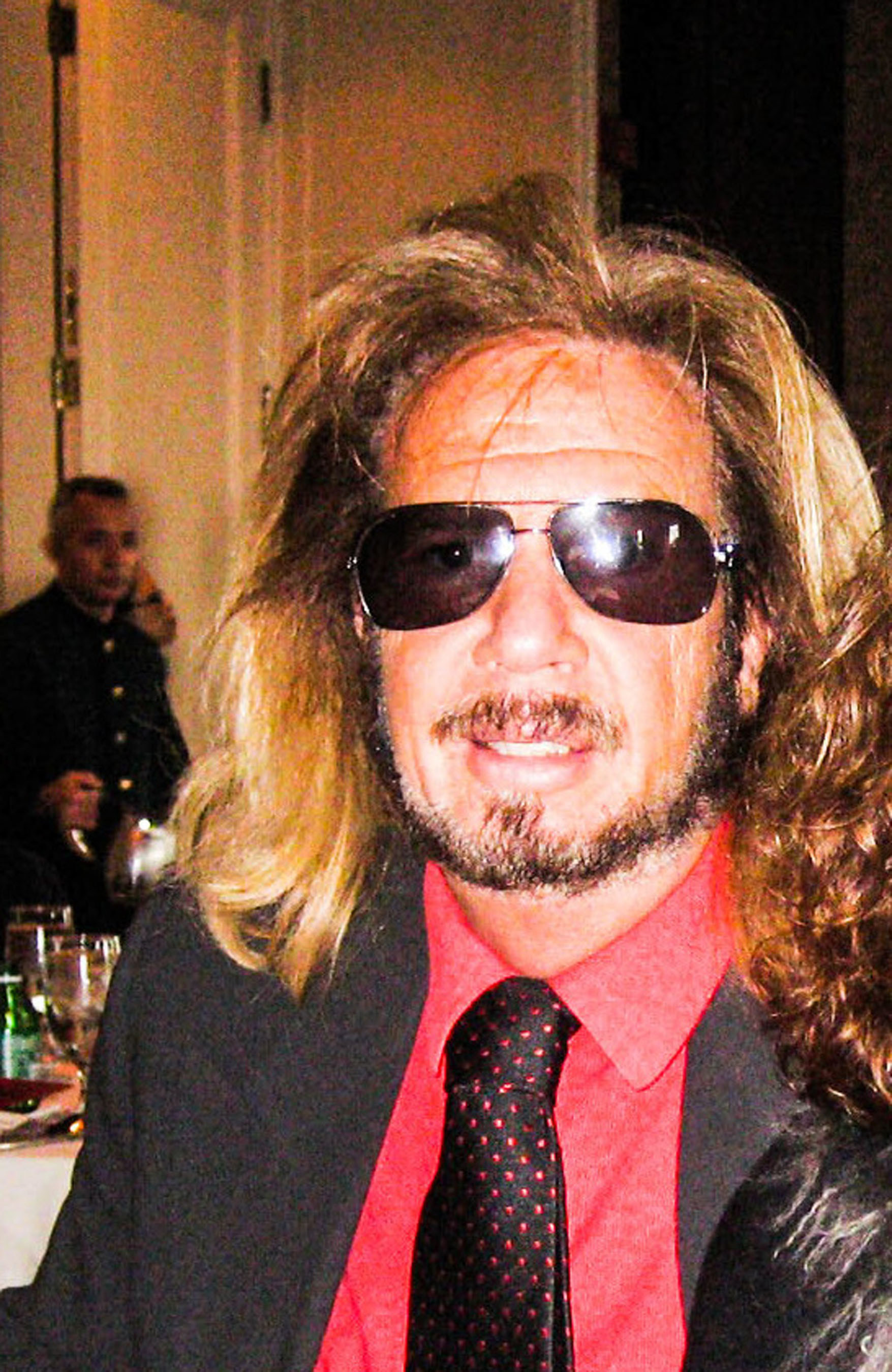 New Patent Transmits Audio, Video and Holograms from Internet Stations ...