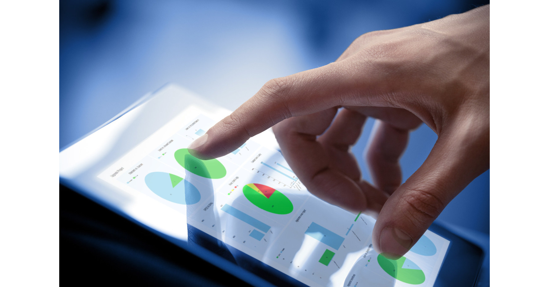 IntelliCorp's Smart Lifecycle Management Software LiveCompare achieves ...