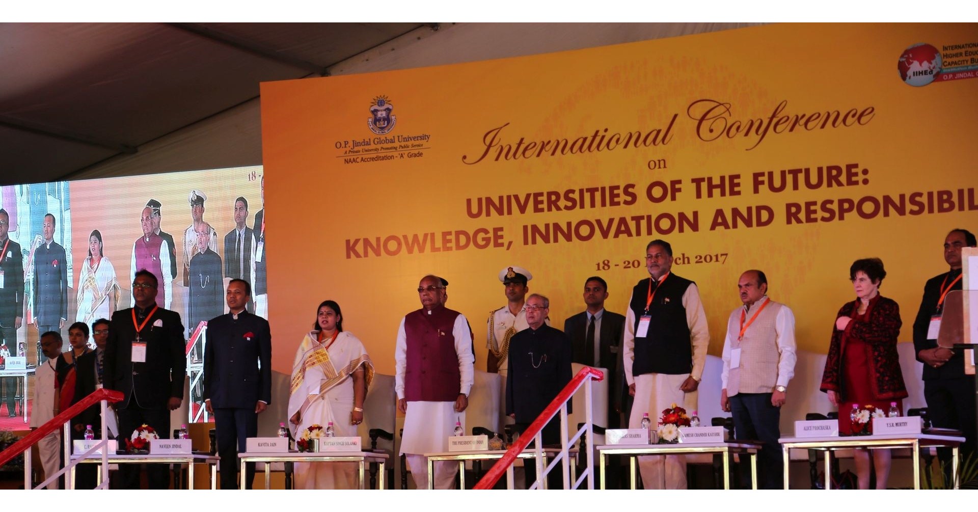 ''विश्वस्तरीय विश्वविद्यालय स्थापित करने के लिए मज़बूत अनुसंधान आधार ...