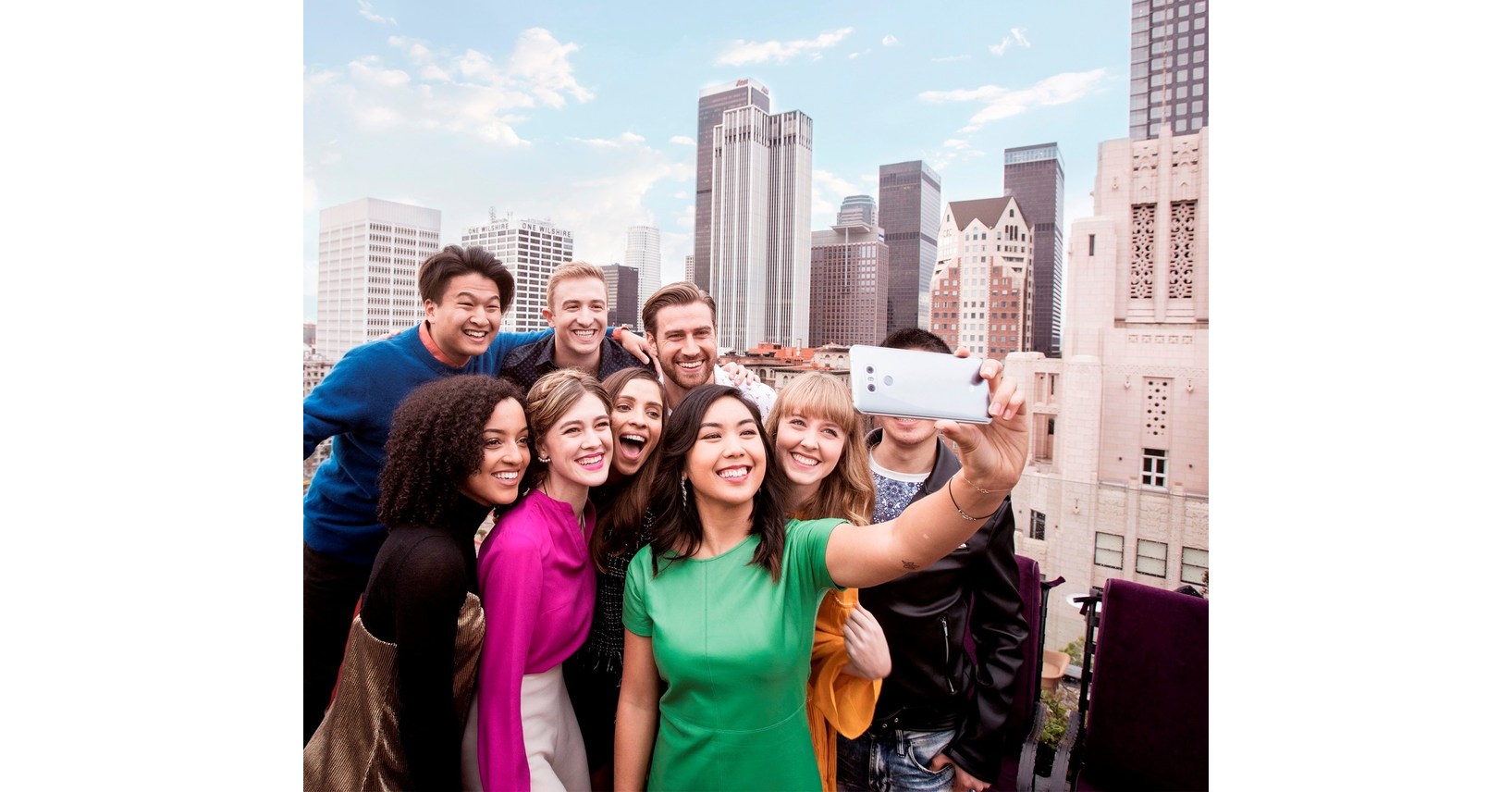 The Next Generation Smartphone, the LG G6, Is Now Available in the U.S.