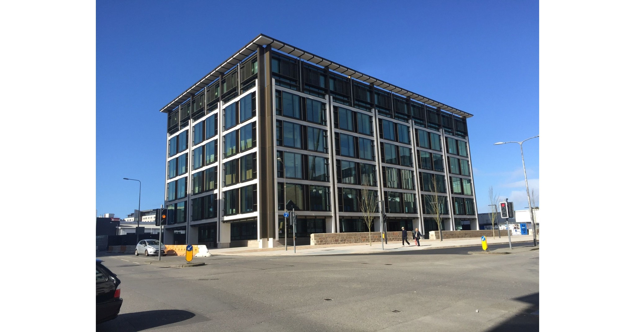 Waterman Celebrates Completion of the First IFC Building, Jersey