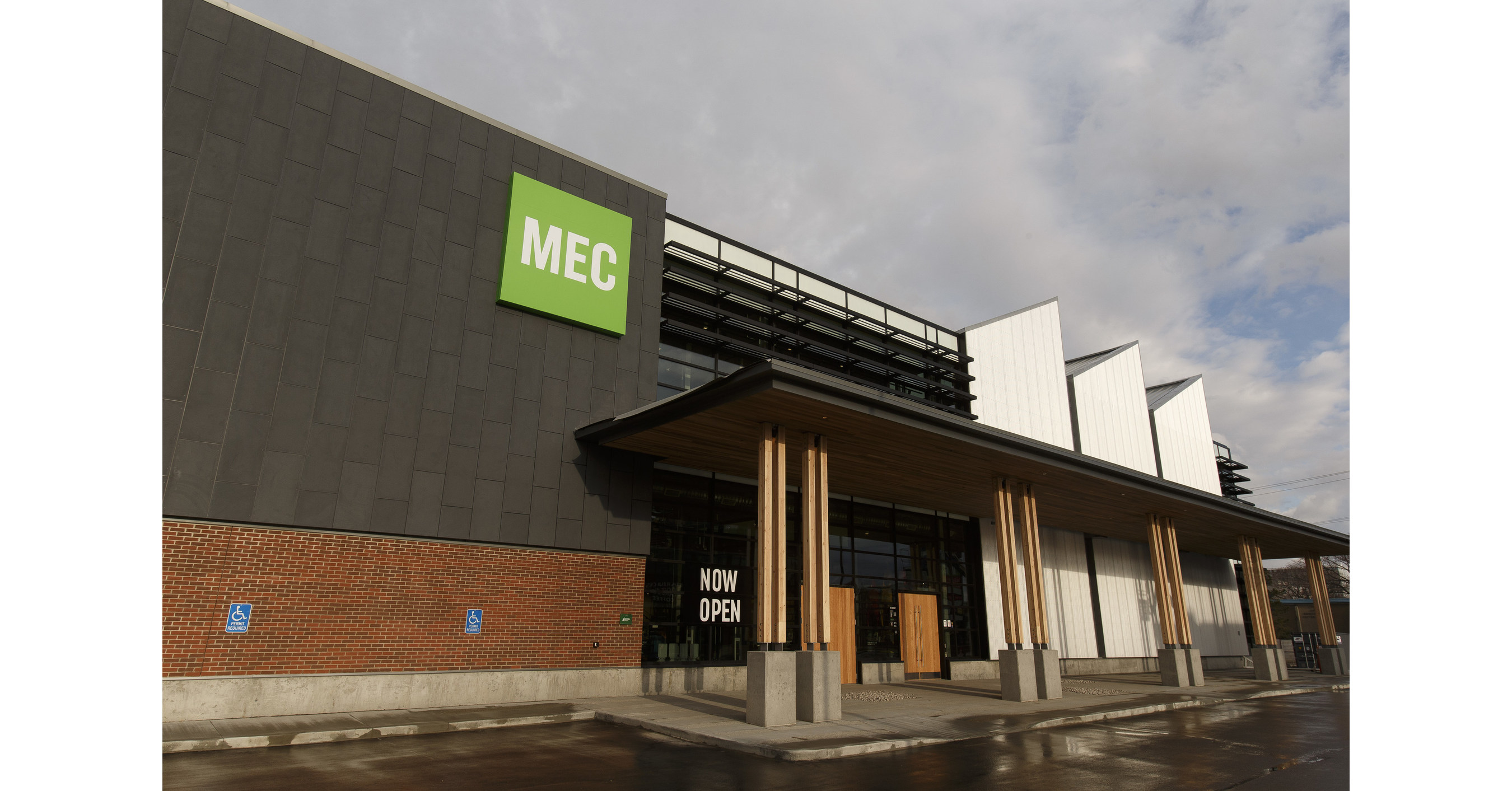 MEC moves to new prairie- and city-inspired store in Edmonton Brewery ...