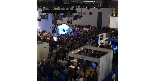 New Varian Cancer Treatment Platform Draws Large Crowds at ESTRO 36 ...