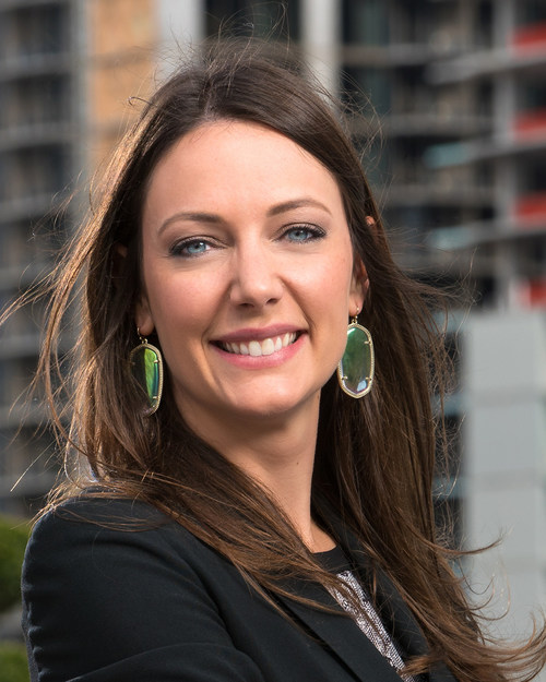 Dallas Real Estate Attorney Julie Pettit Earns DAYL Outstanding Young ...