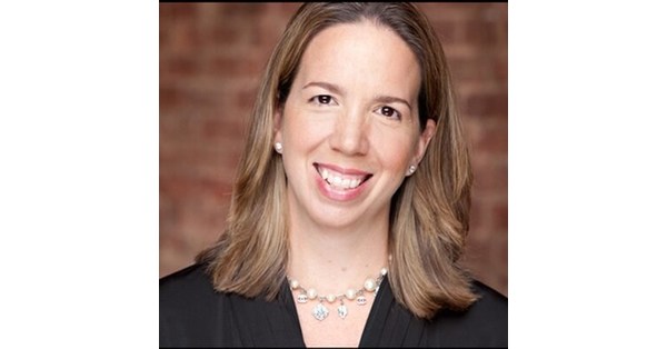 Lisa Hanlon's Instagram, Twitter & Facebook on IDCrawl