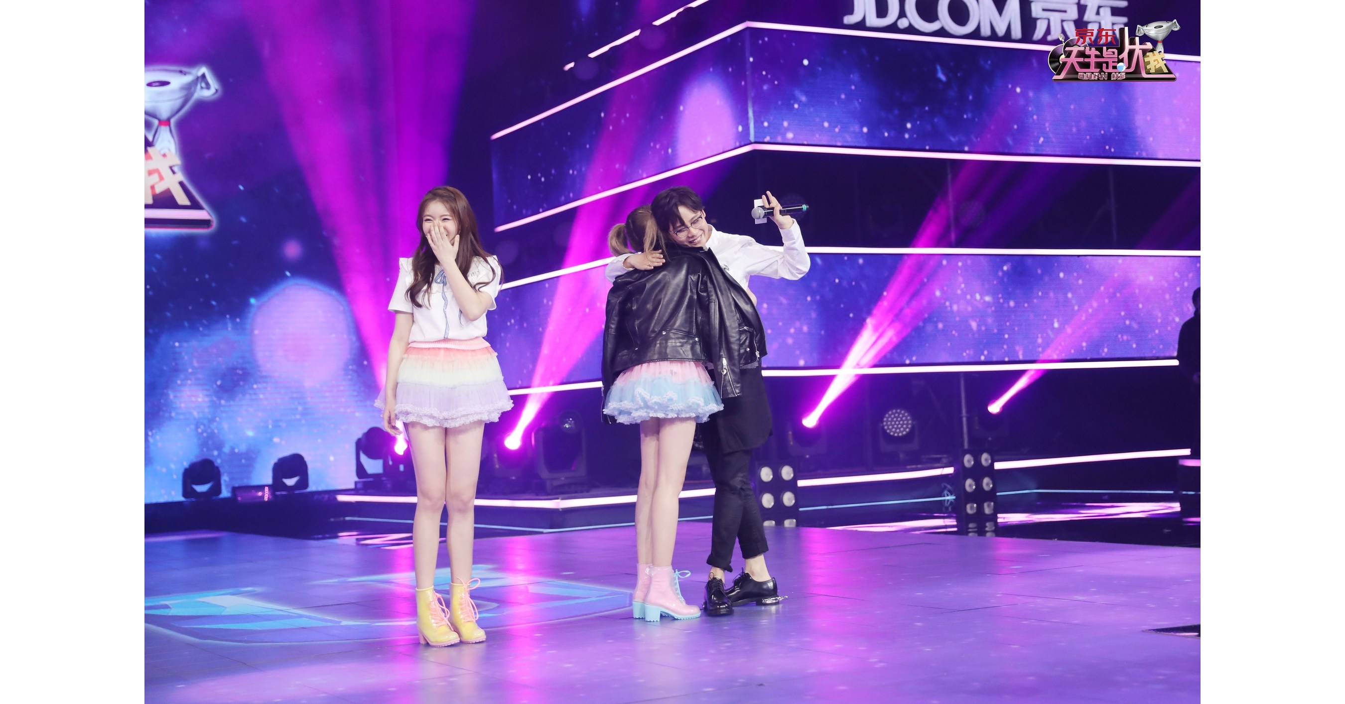 Girl Battle: U5 Girls Are To Dance Against Malaysian Super Group Upper 6