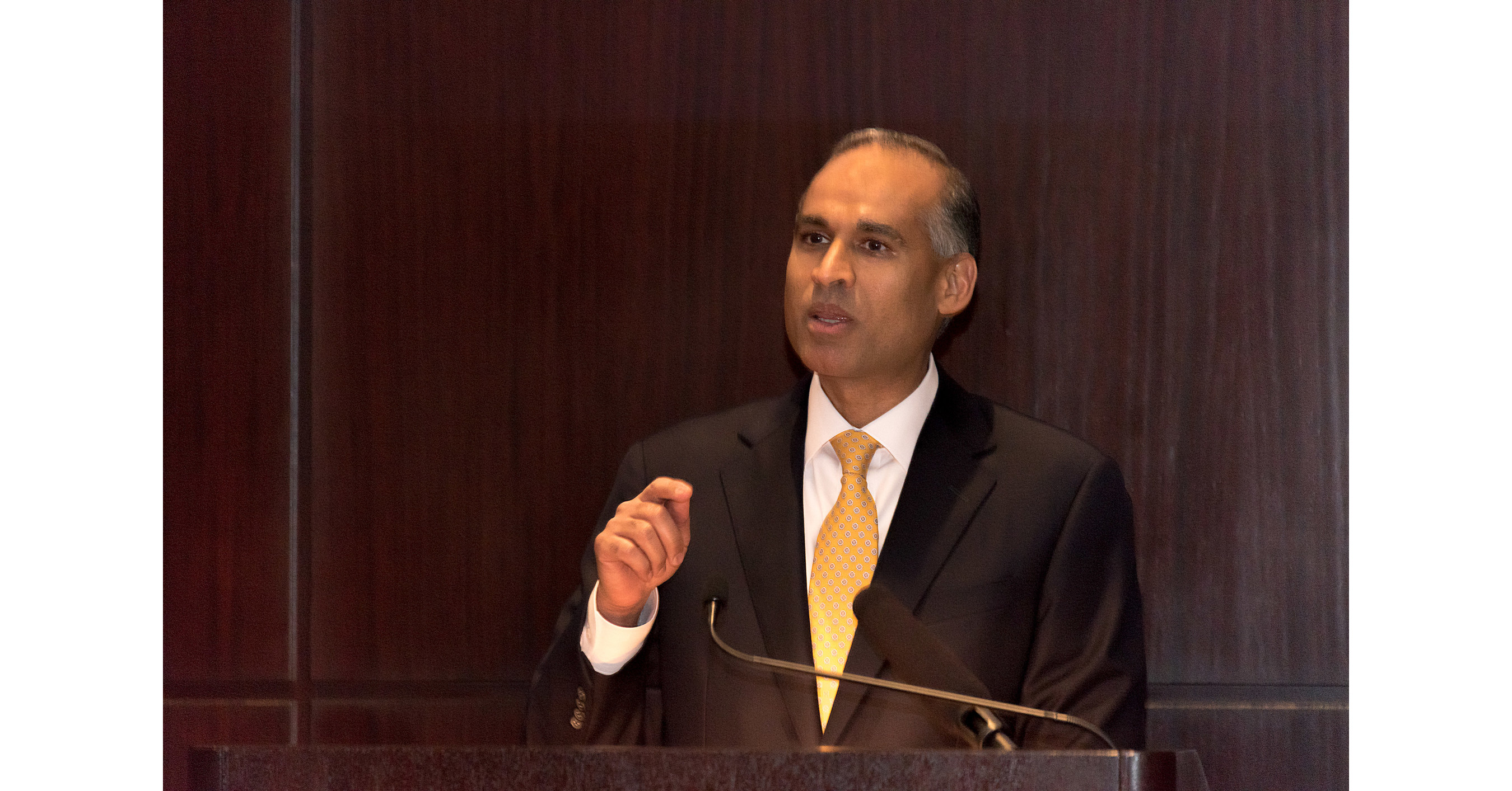 LyondellBasell Begins Construction of Hyperzone PE Plant at its La ...