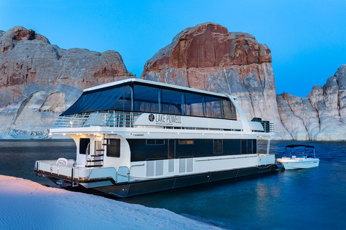 Aramark Sets The Stage For Summer Travel Season
