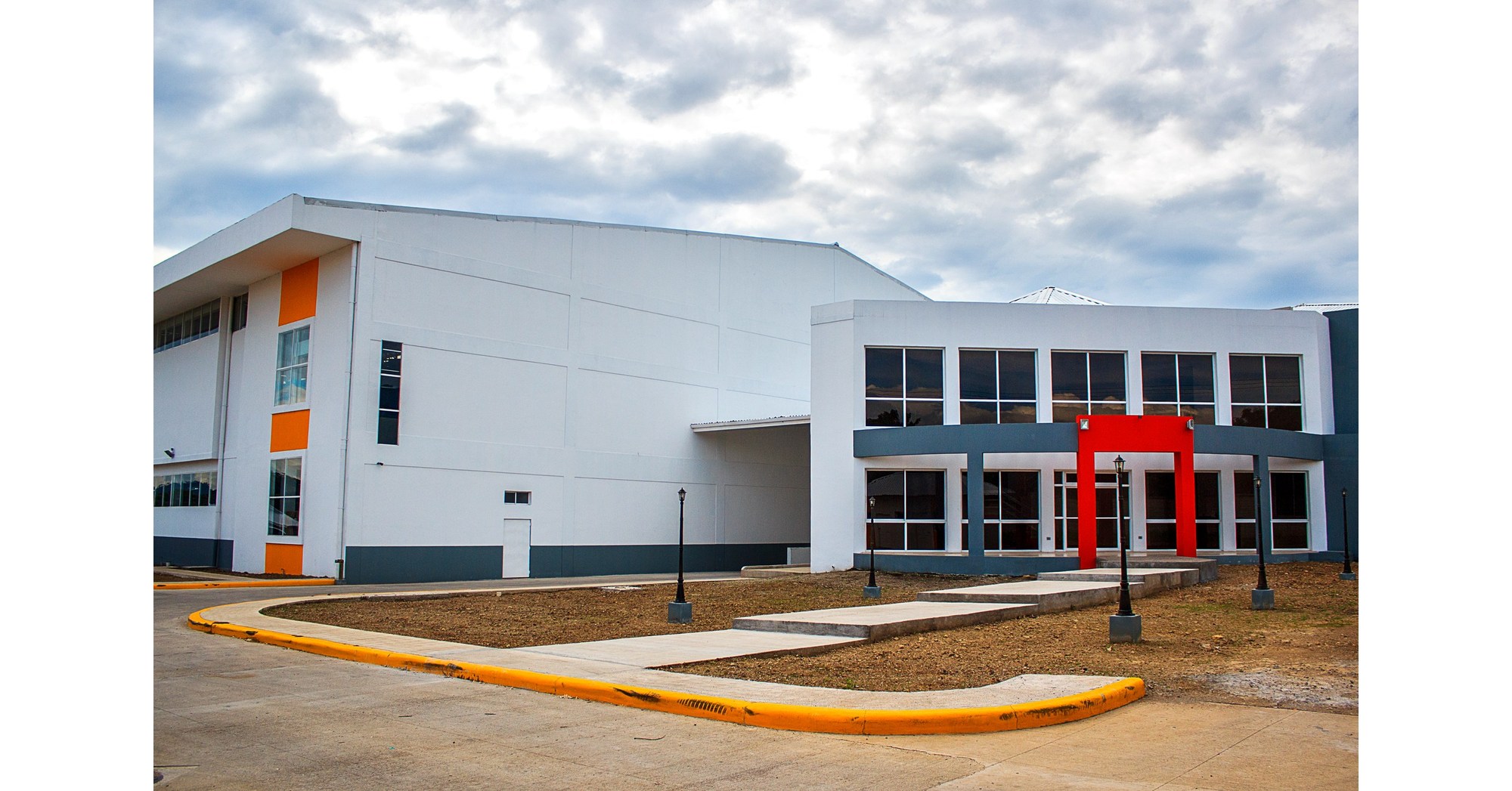 Oettinger Davidoff AG officially opens its new factory in Danlí, Honduras