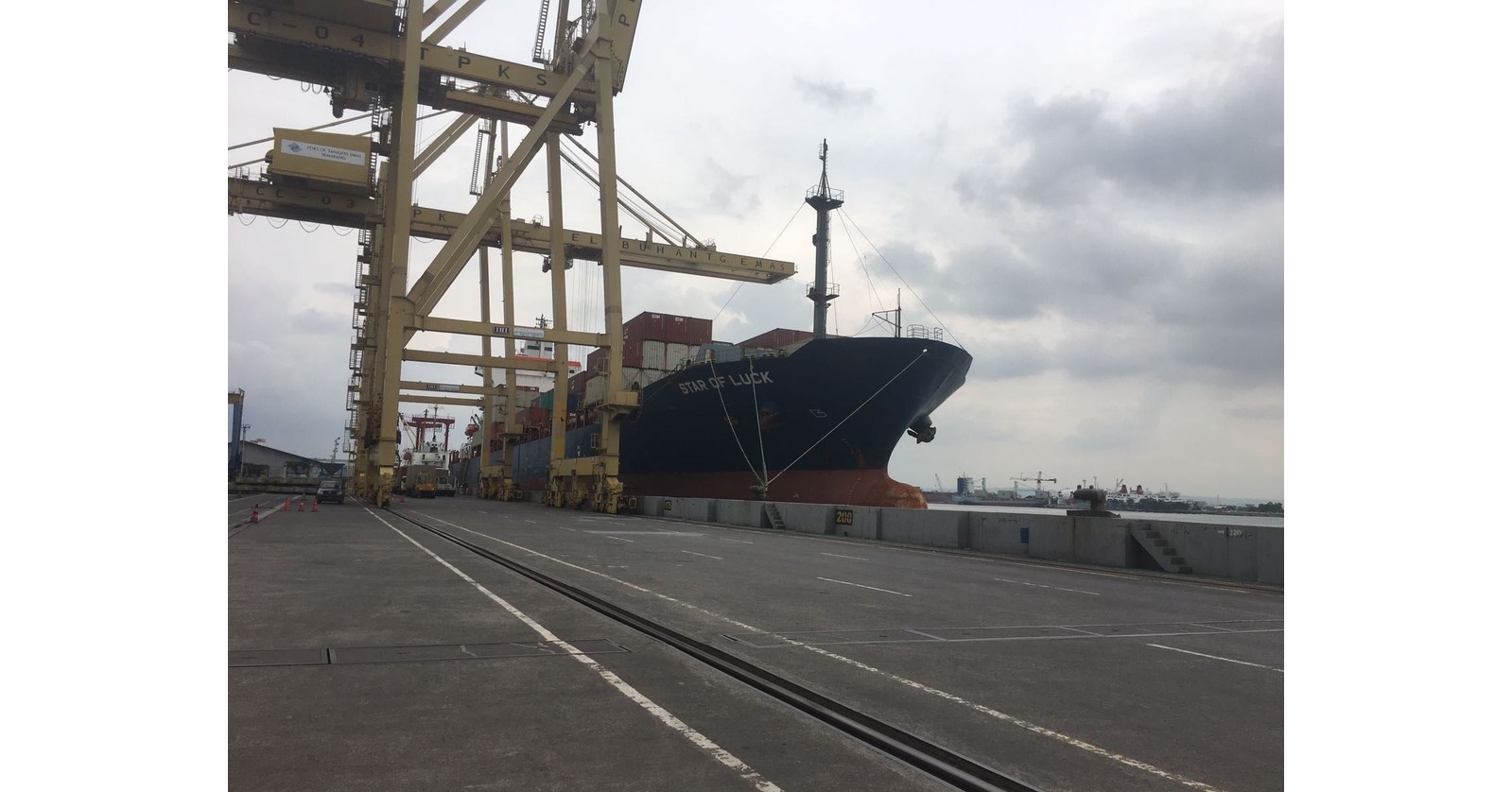 Gold Star Line's Indonesia-Thailand Express Vessel's First Call in Semarang