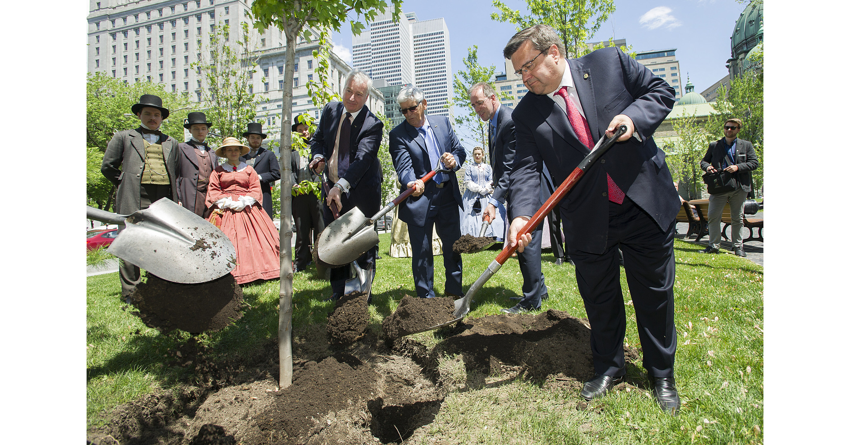 CN and Tree Canada announce major investment to support Montreal's tree ...