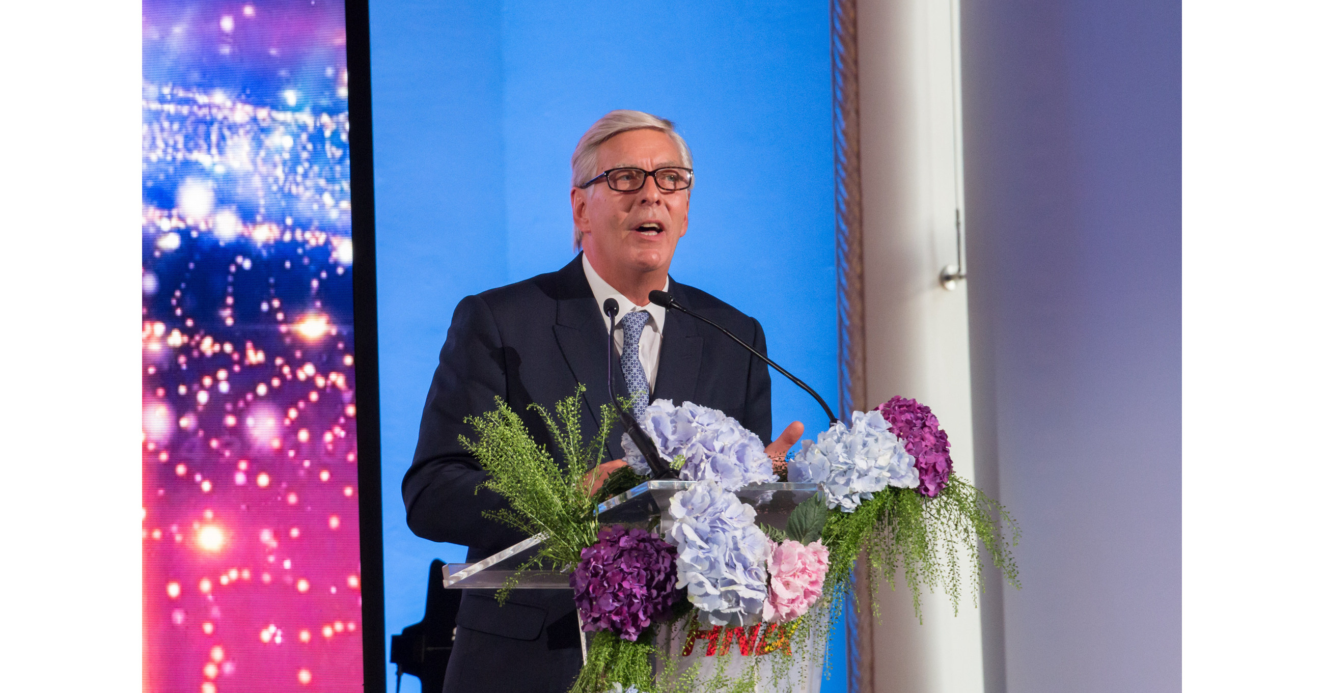 Hainan Airlines Enters Pantheon of SKYTRAX's Top Ten Airlines of the Year