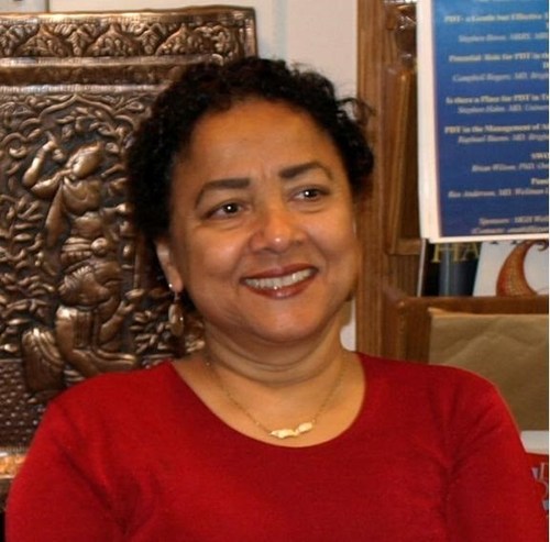 Professor Tayyaba Hasan Receives IPA Award for Significant Advancement ...