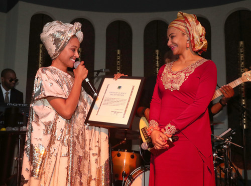 Kat Graham Bestowed The Title Princess Of Inongo, Province du Mai ...