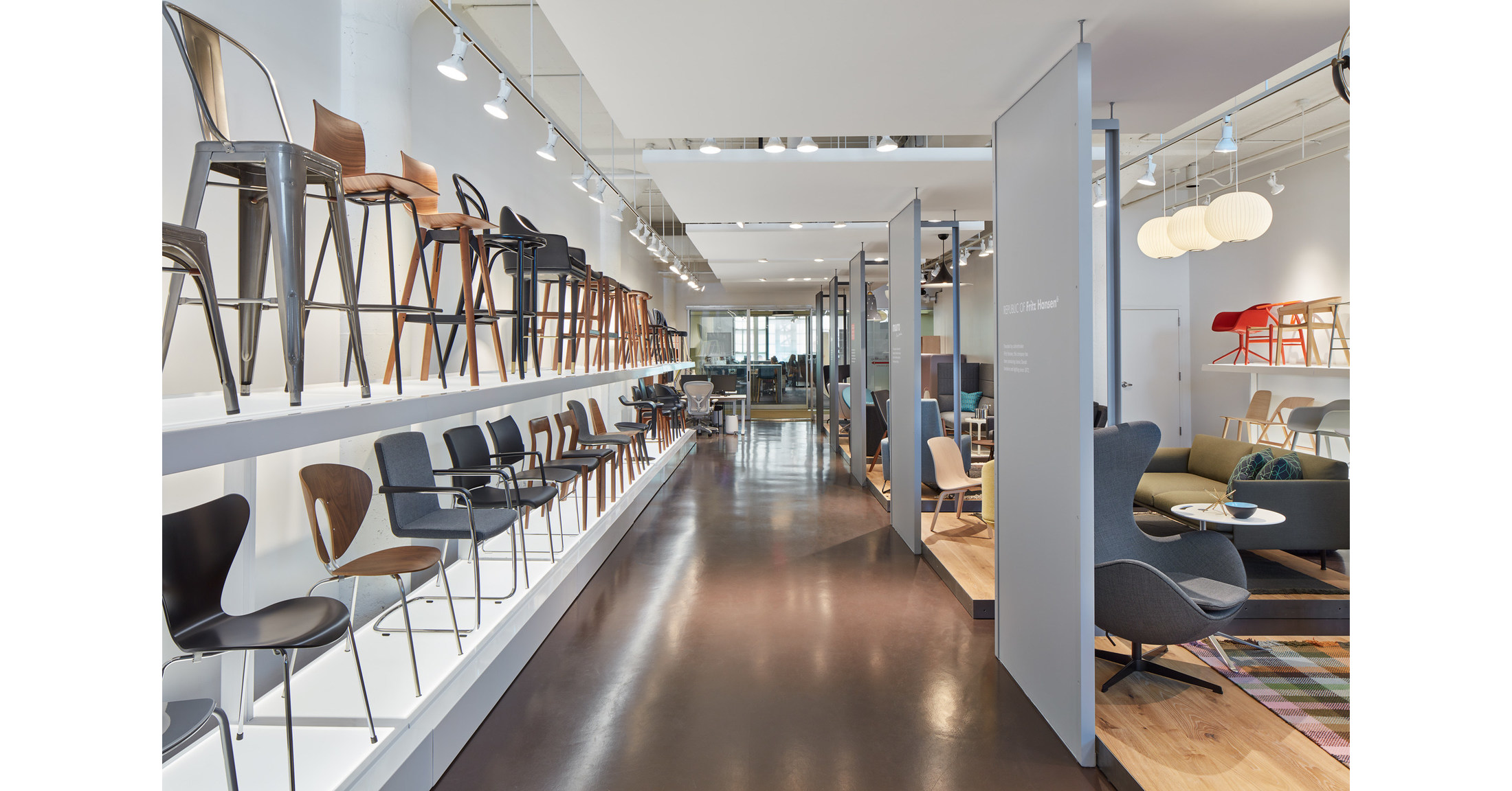 DWR Contract Opens Showroom in the Boston Design Center