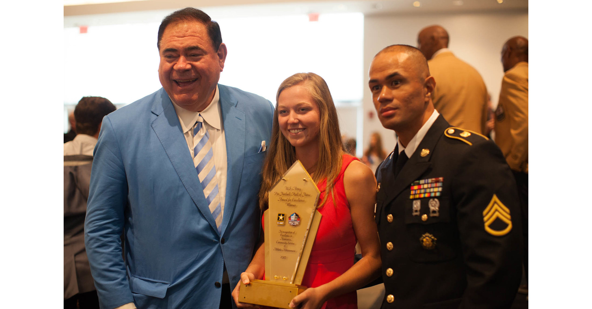 U.S. Army and Pro Football Hall of Fame Announce Student-Athlete Award ...