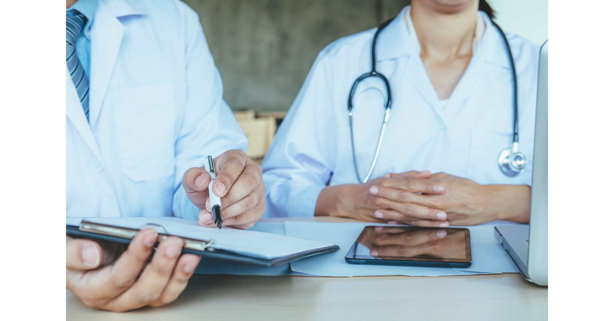 Doctors and Distance Learning: Randomized Controlled Study of a Remote ...