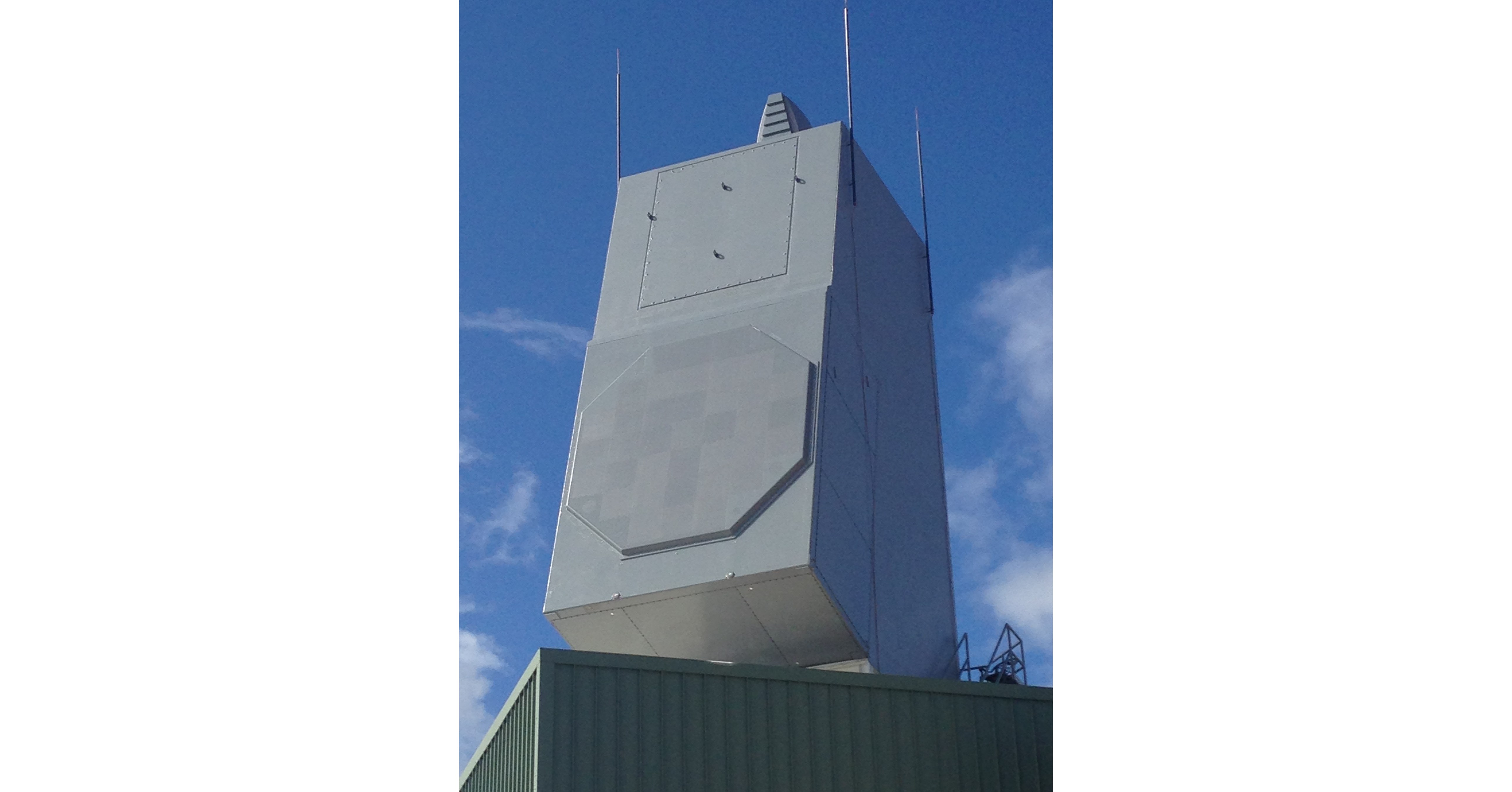 Raytheon's Air & Missile Defense Radar stacks up second ballistic ...