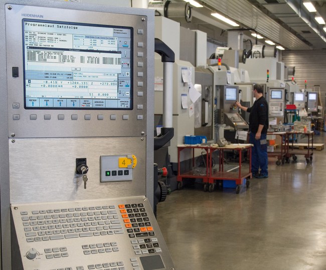 HEIDENHAIN Controls Are The Hub Of Networked Production