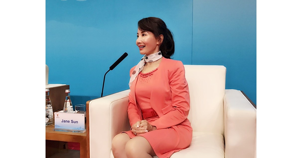 Ctrip CEO Jane Sun first invited to BRICS Business Forum