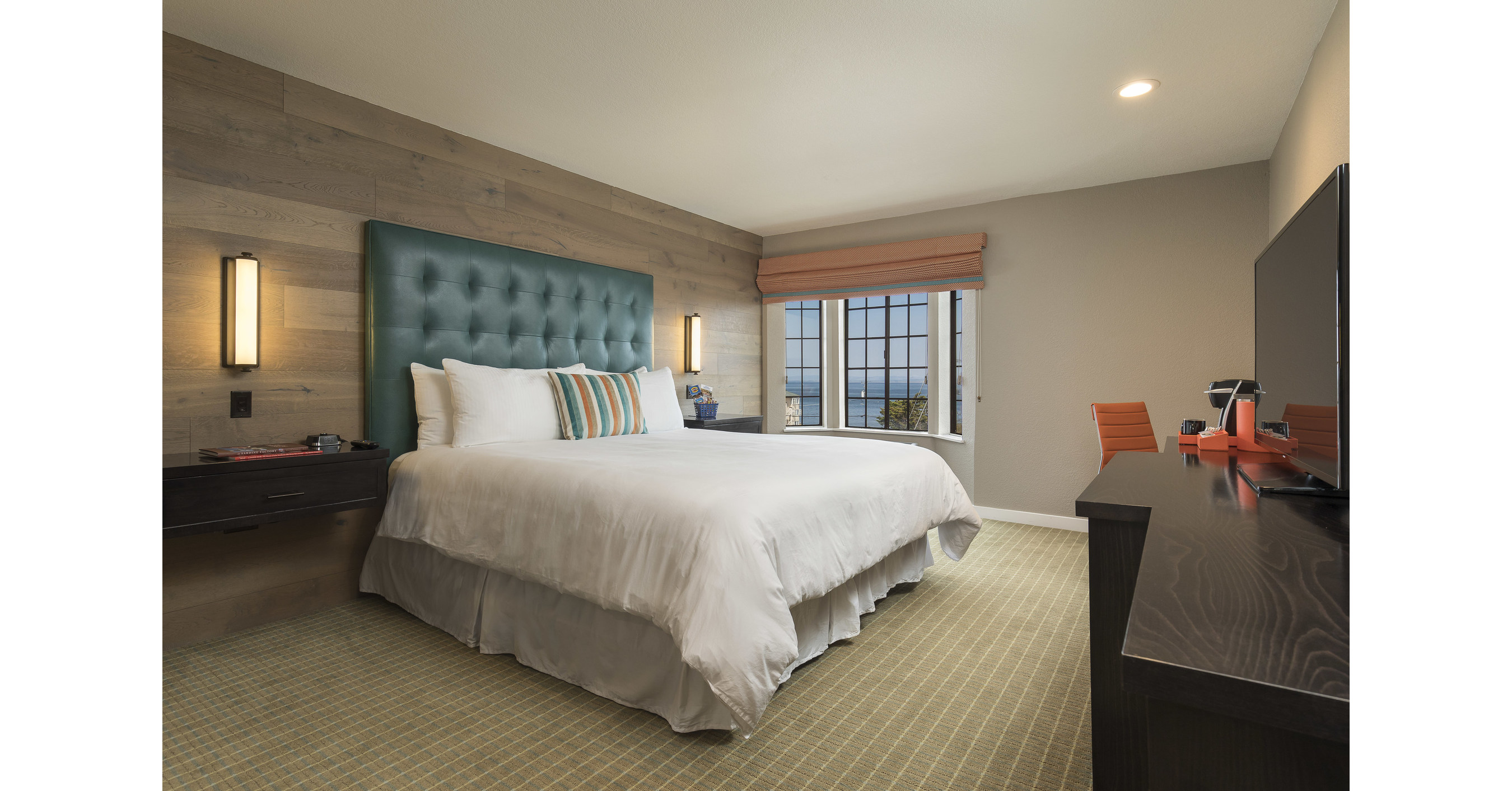 Wave Street Inn Opens With A Splash