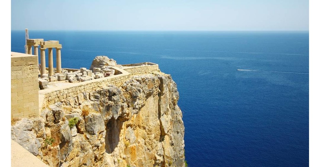 Greece Welcomes Visitors This Fall with Mild Weather and the Warm ...