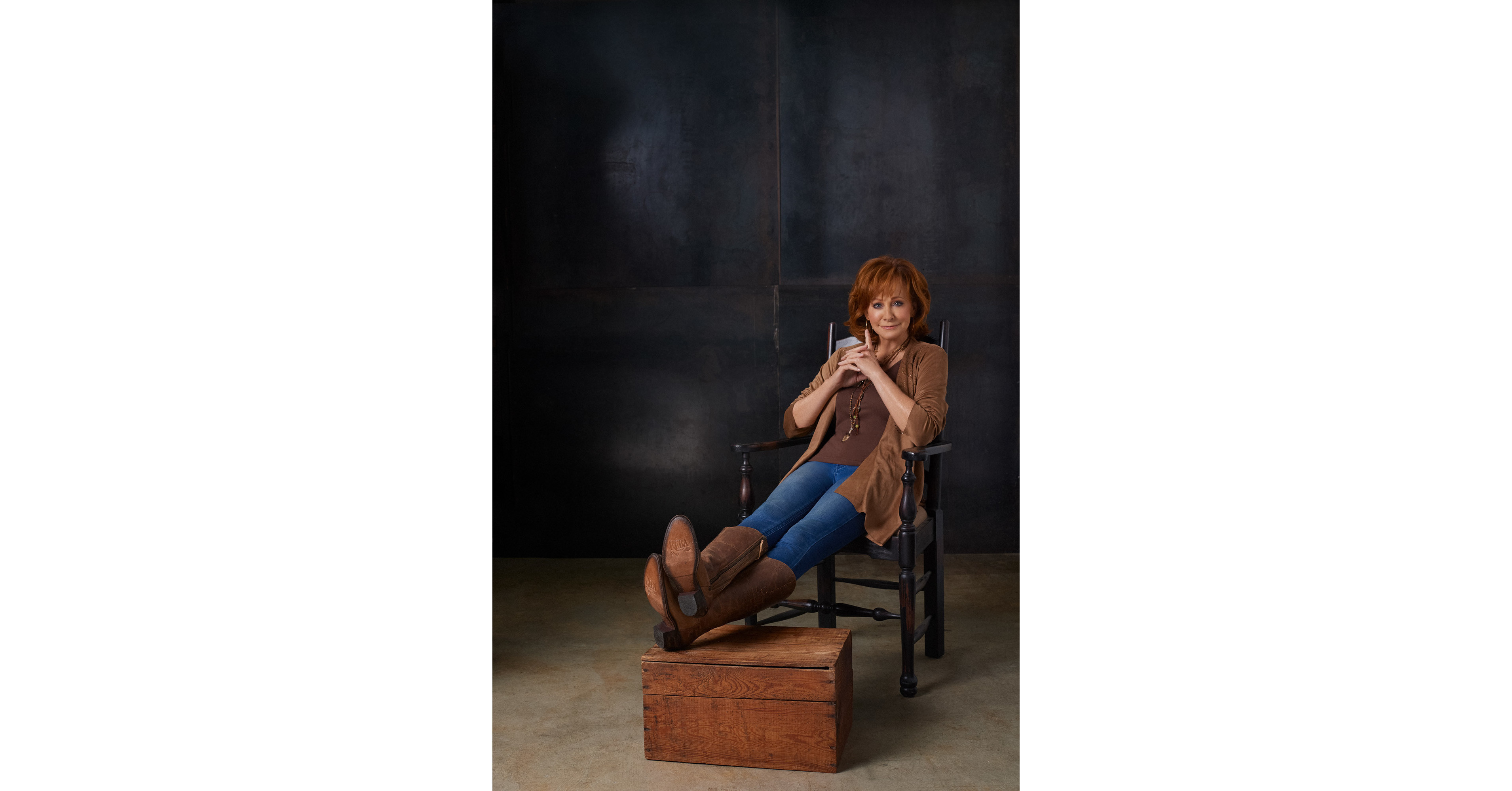 Reba McEntire and Justin® Boot Company Collaborate to Release "REBA by ...