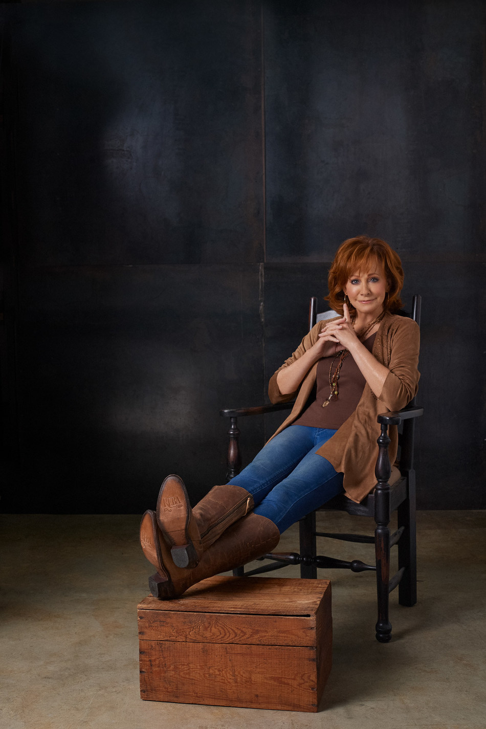 Reba McEntire and Justin® Boot Company Collaborate to Release "REBA by ...