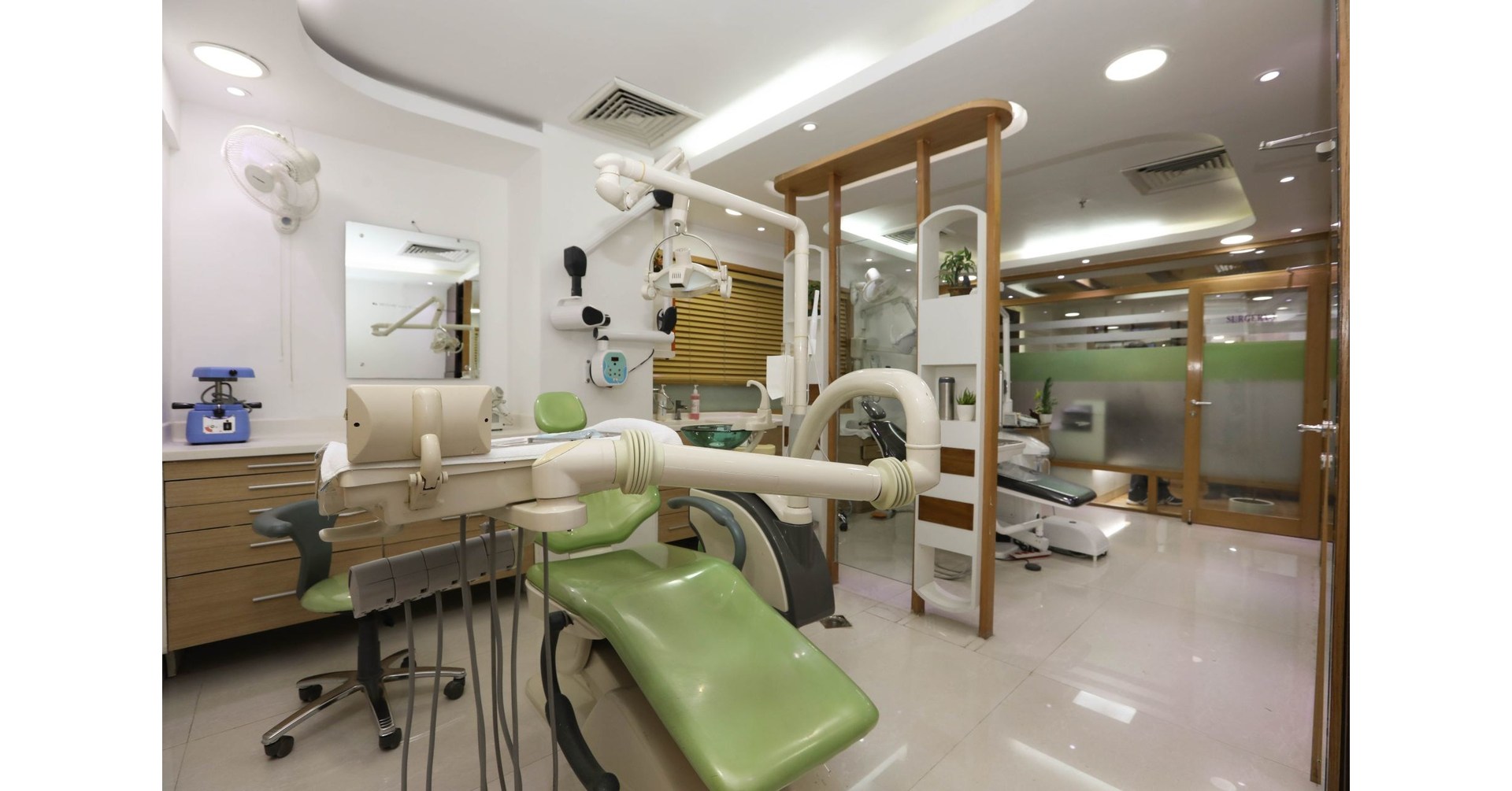 Delhi NCR's First Super Specialized Dental Implant Clinic Launched by ...