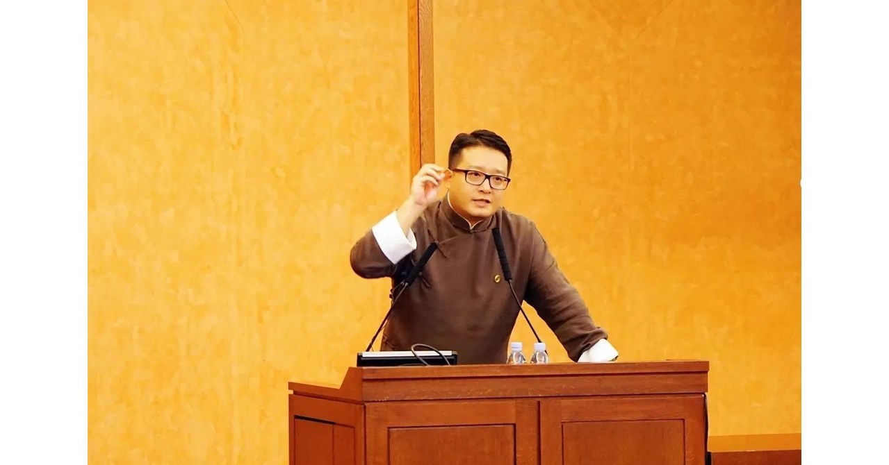 Lecture of "World, I" Delivered by Wei Jie in University of Oxford Oxon