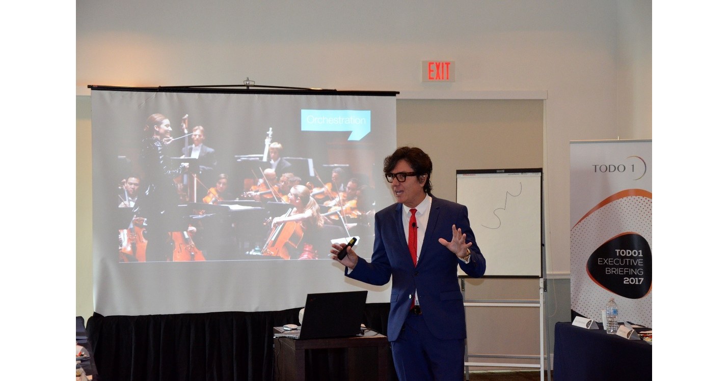 TODO1 recibió al profesor Alejandro Ruelas-Gossi en la serie de ...