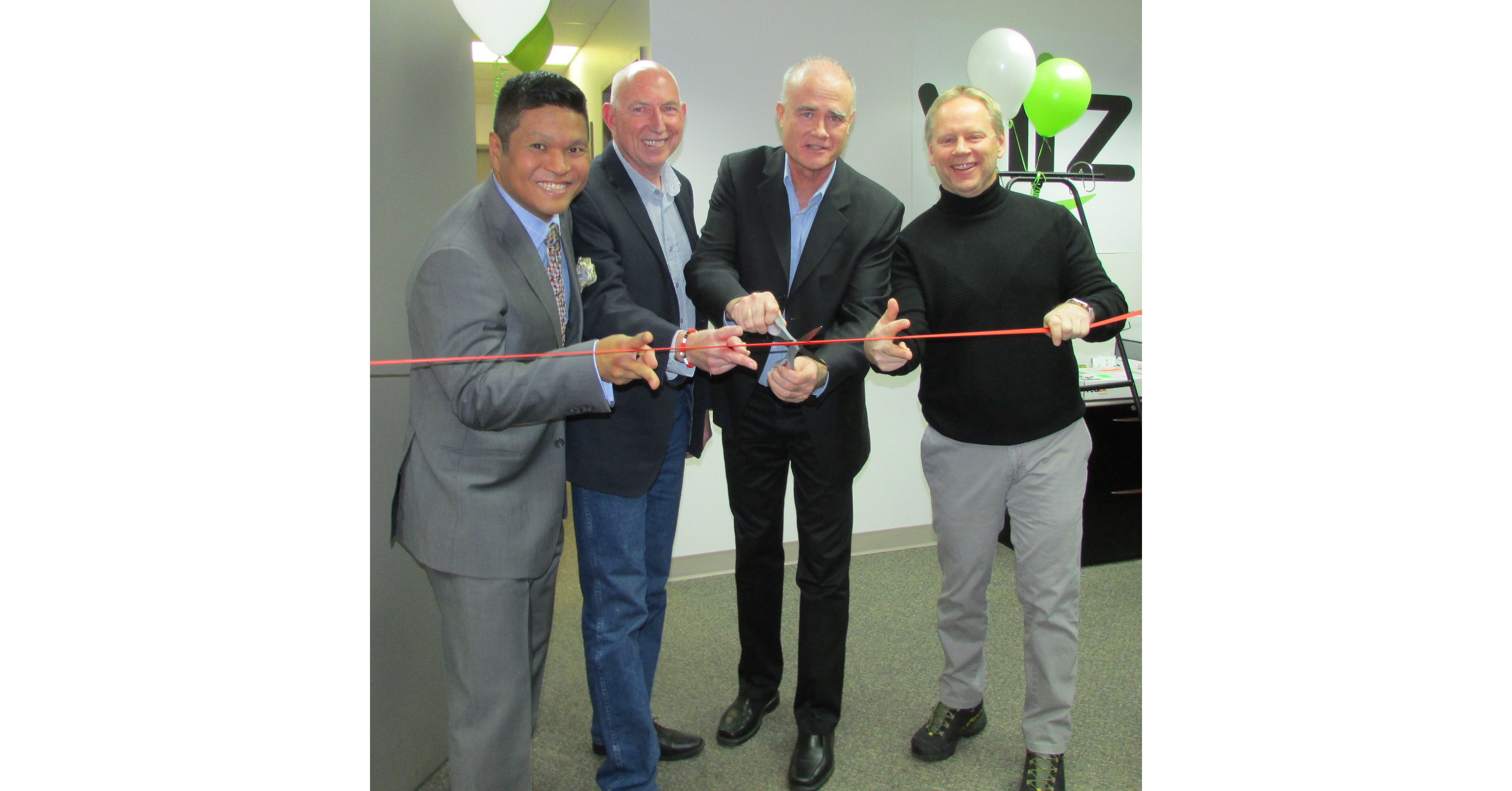 viiz Cuts the Ribbon at New Call Center in Calgary