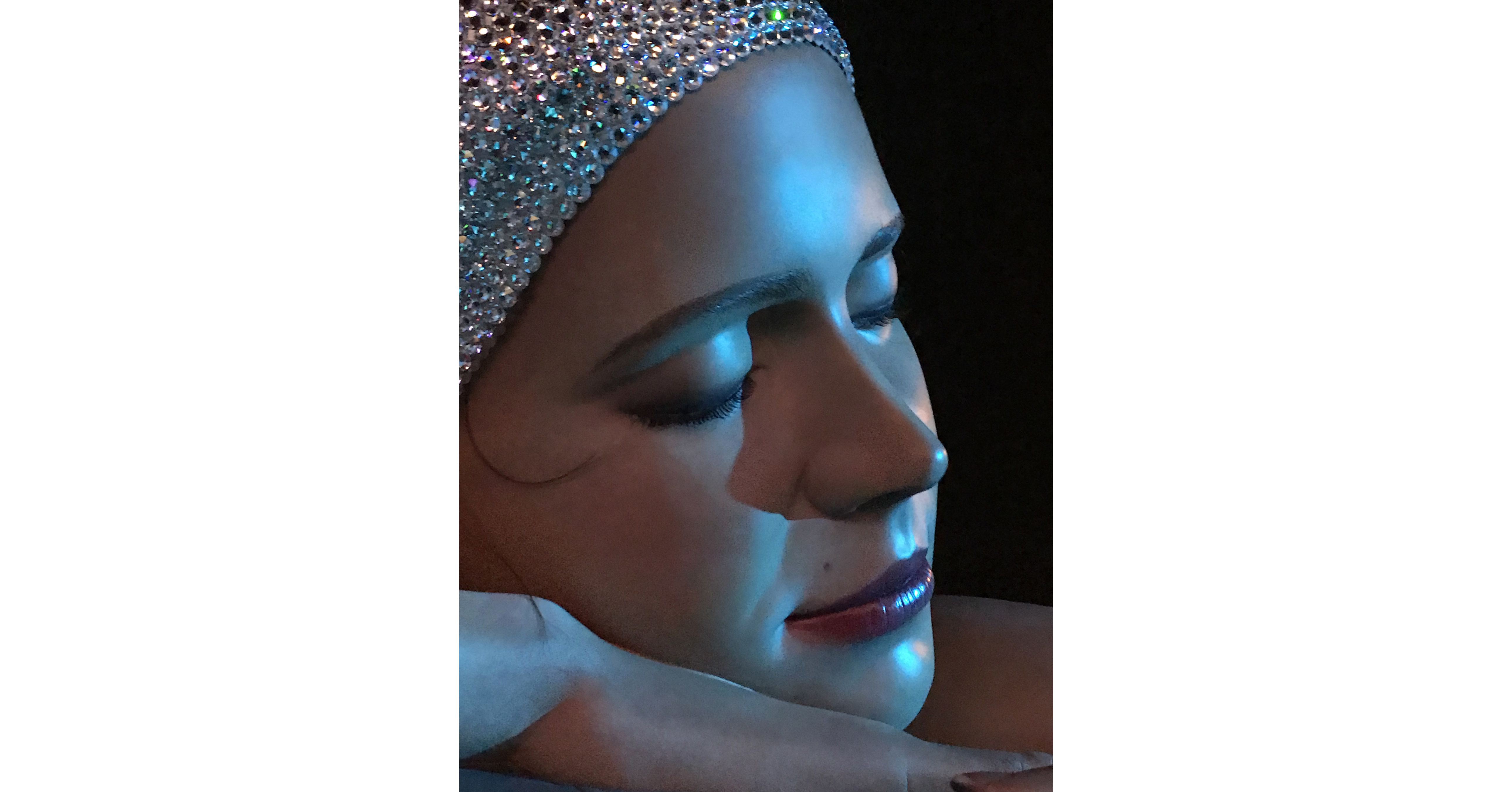 Carole Feuerman's Most Iconic Monumental Sculpture Shines at Art Miami