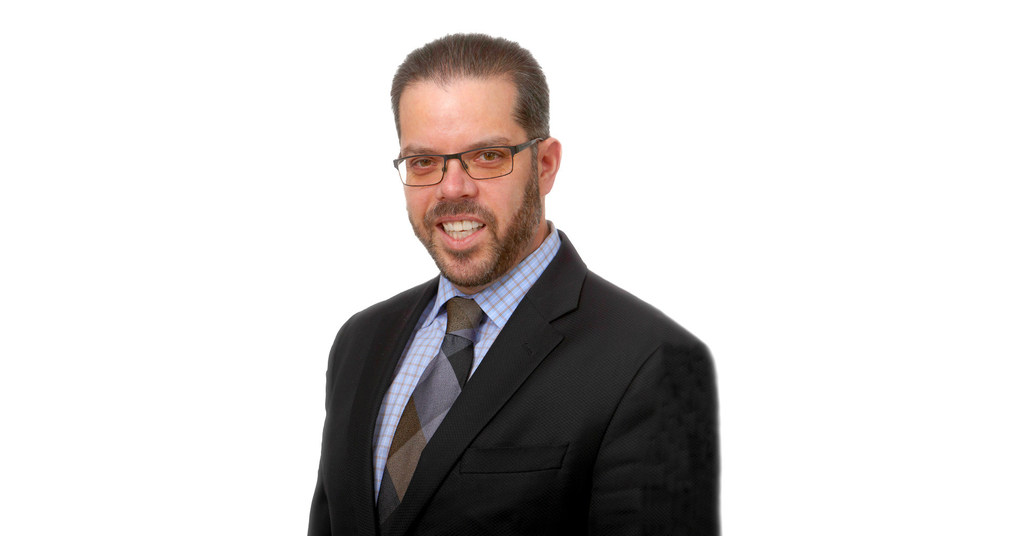 Collins Barrow SNT's Robert Blais receives FCPA designation