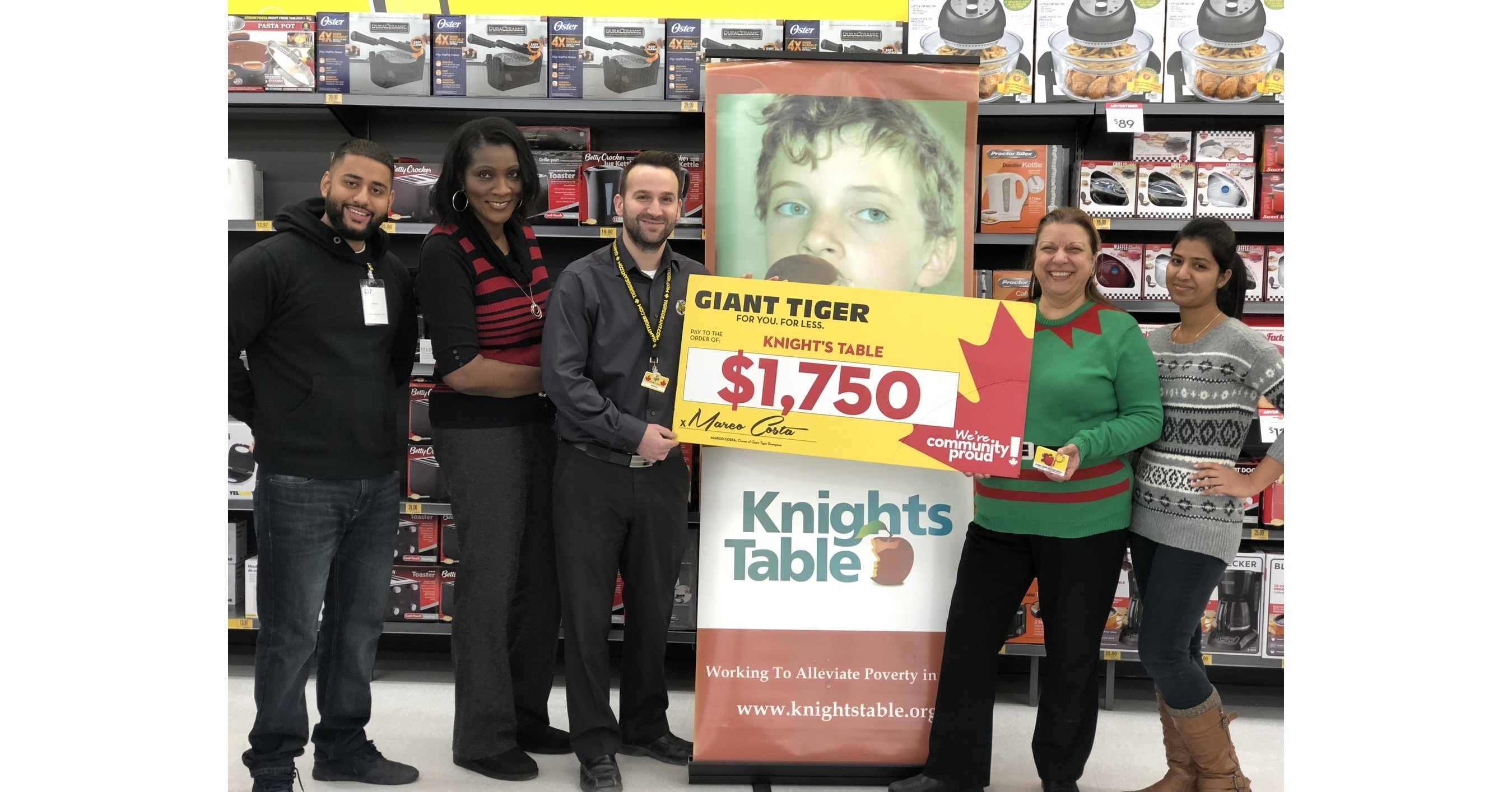 Giant Tiger Stores Donate Over $35,000 to Local Food Banks