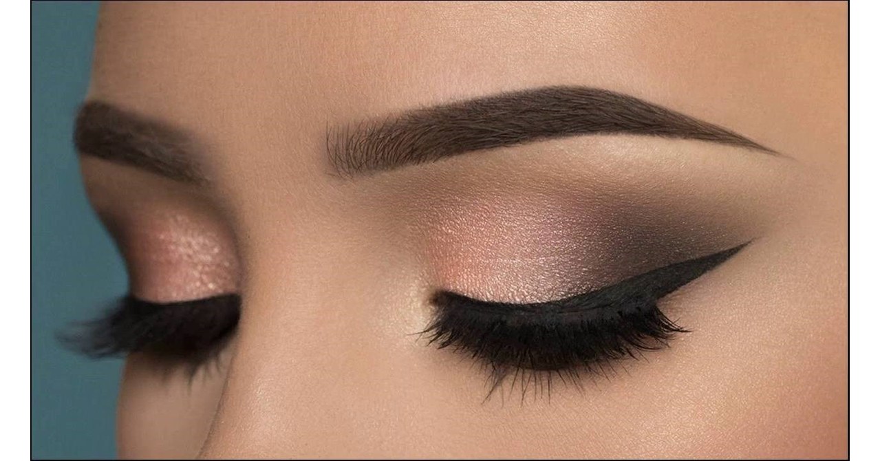 New Drug Plumps Thinning Eyebrows