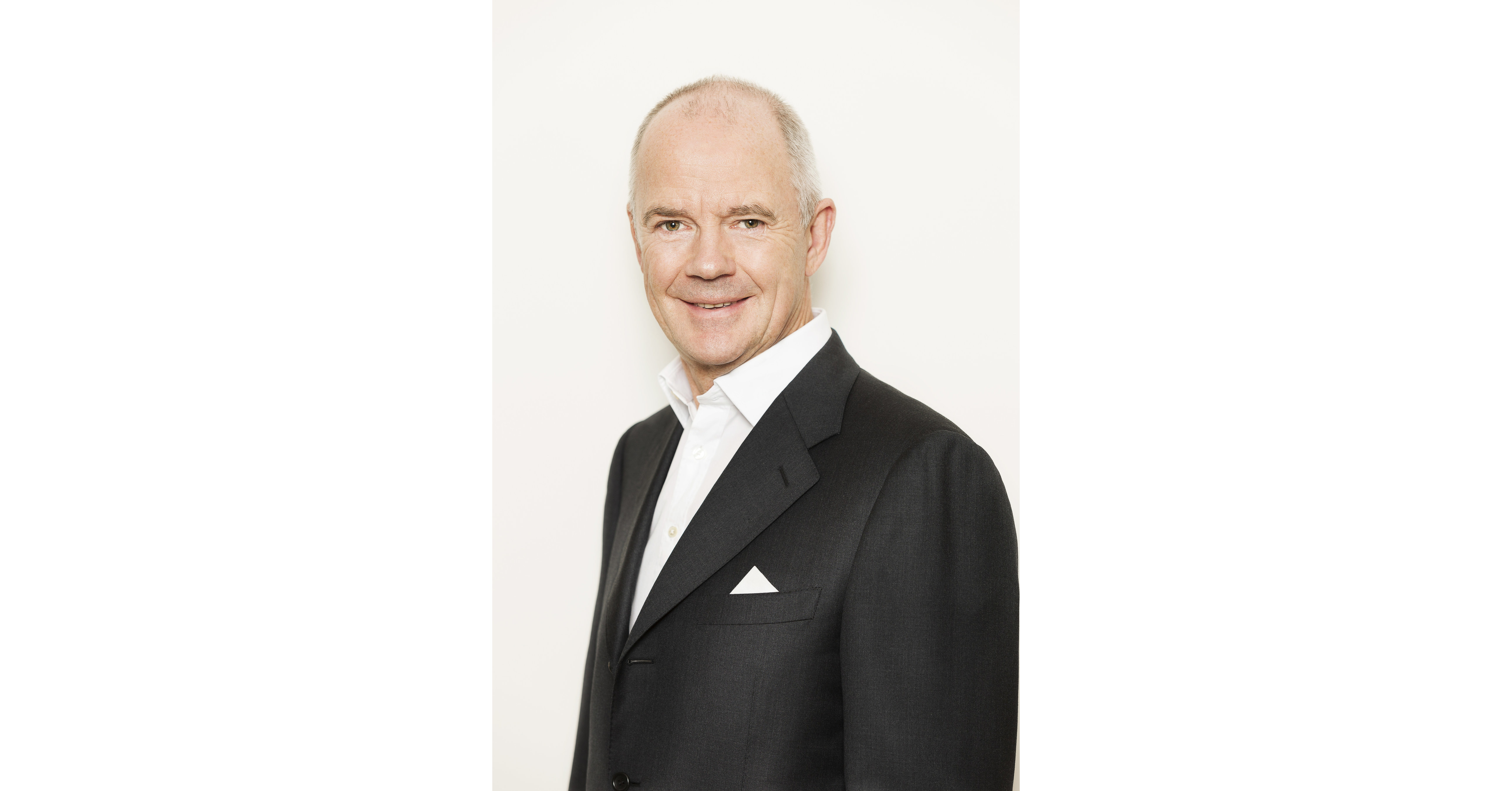 Kerzner International Names Michael P. Wale as Chief Executive Officer