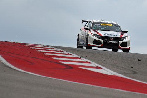Honda Touring Cars Shine at Circuit of the Americas
